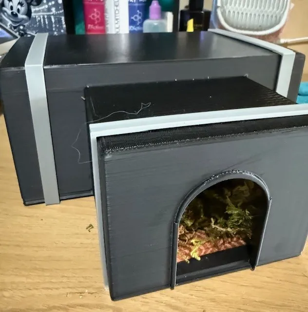 humid snake hide/box by dizzella MakerWorld: Download Free 3D Models