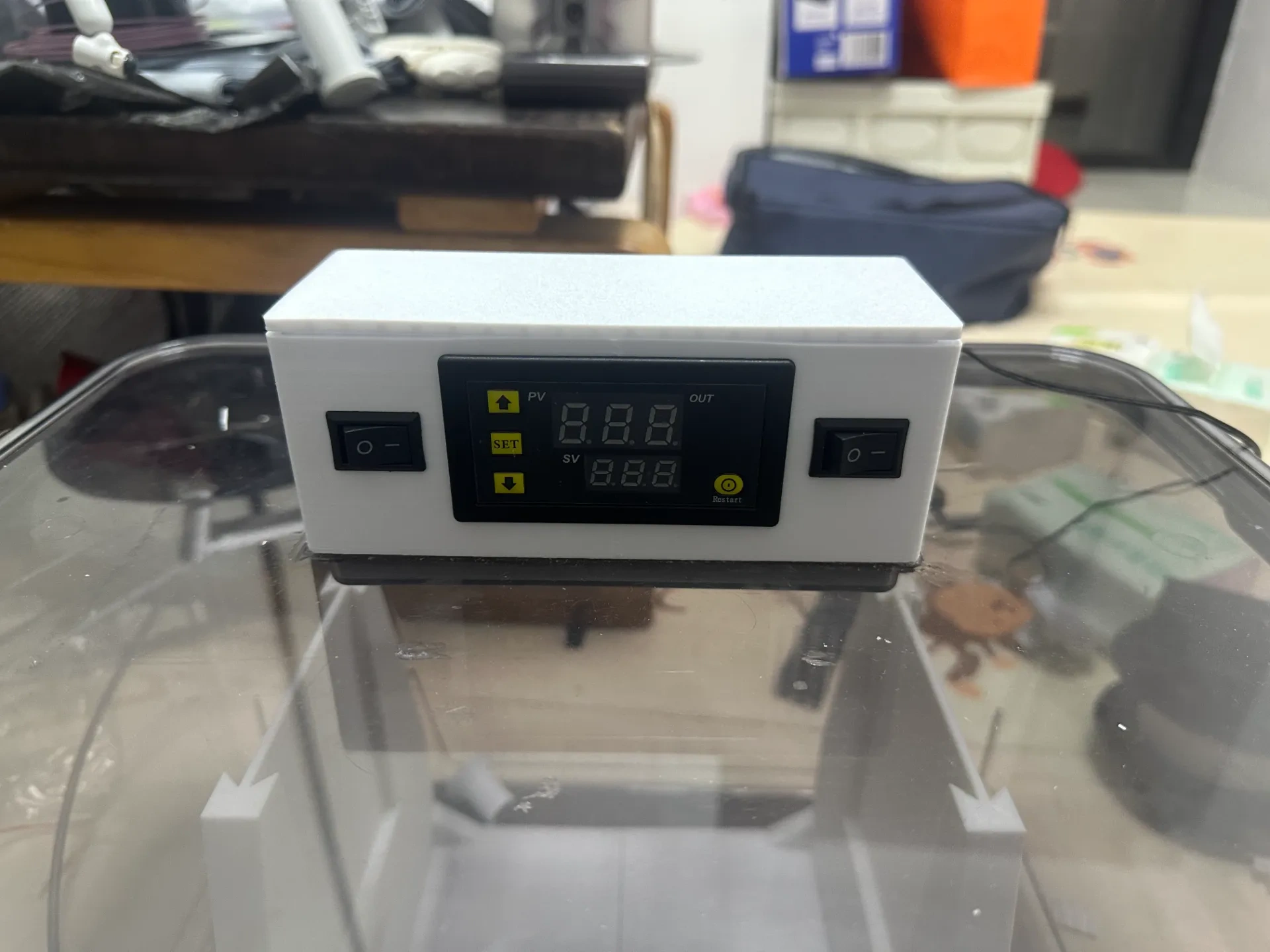 Single-control-box version of the drying box (without PWM controller ...