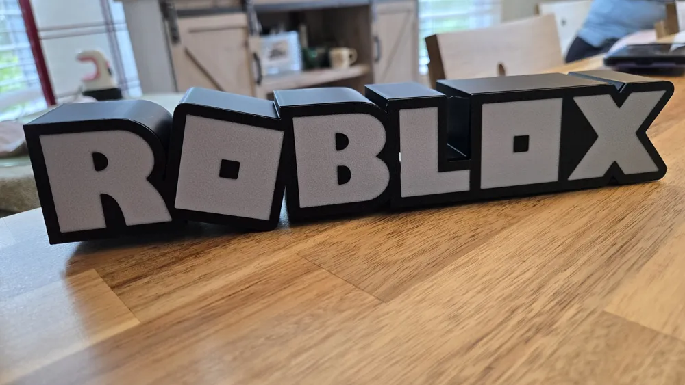 Roblox Logo Lightbox version 2 by IronSerif MakerWorld: Download Free ...