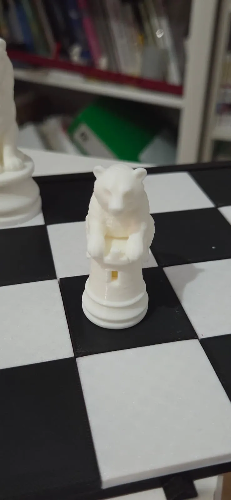Animal themed chess set by Andrea MakerWorld: Download Free 3D Models