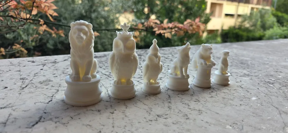Animal themed chess set by Andrea MakerWorld: Download Free 3D Models