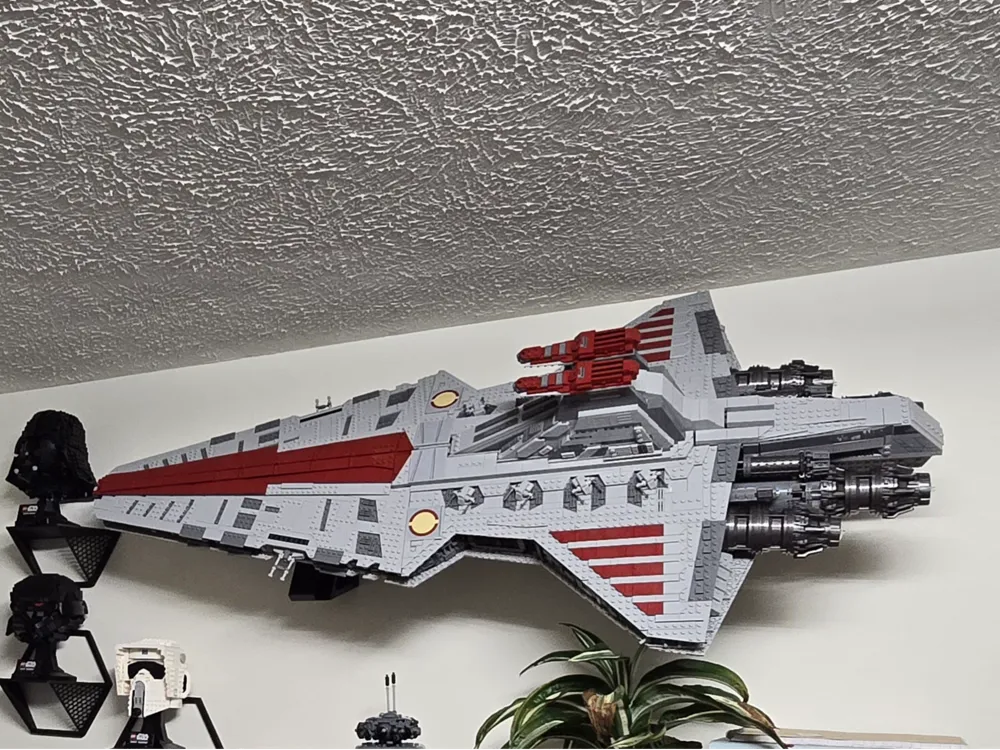 UCS Venator Wall Mount by ncoy MakerWorld: Download Free 3D Models