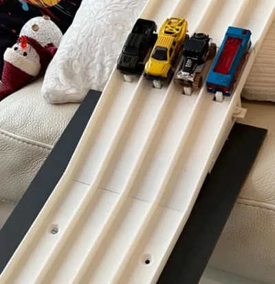 hotwheel magnetic start ramp Remixed by Stefan Klauser MakerWorld ...