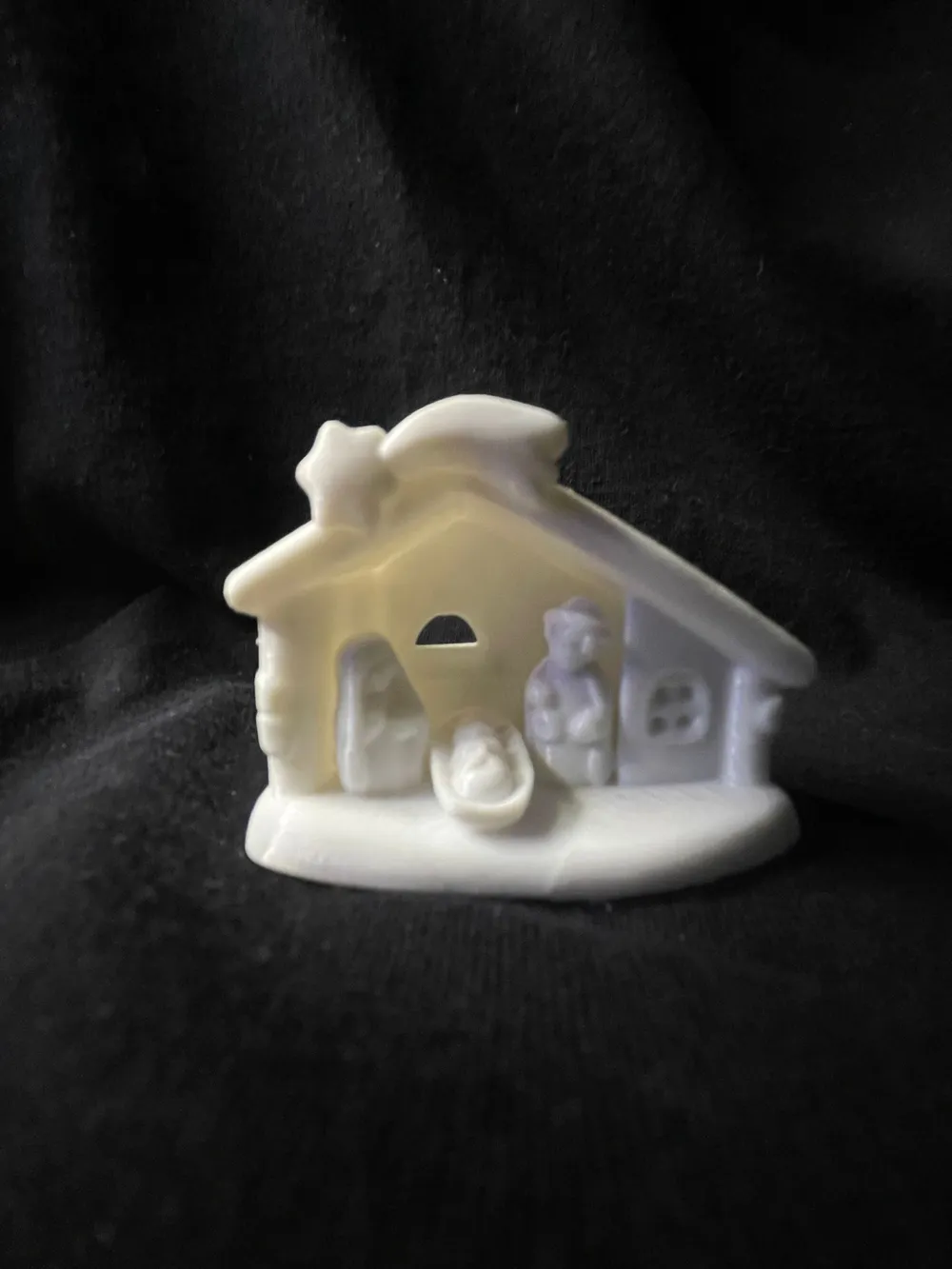 Thune style mini nativity scene - Free 3D Print Model - MakerWorld