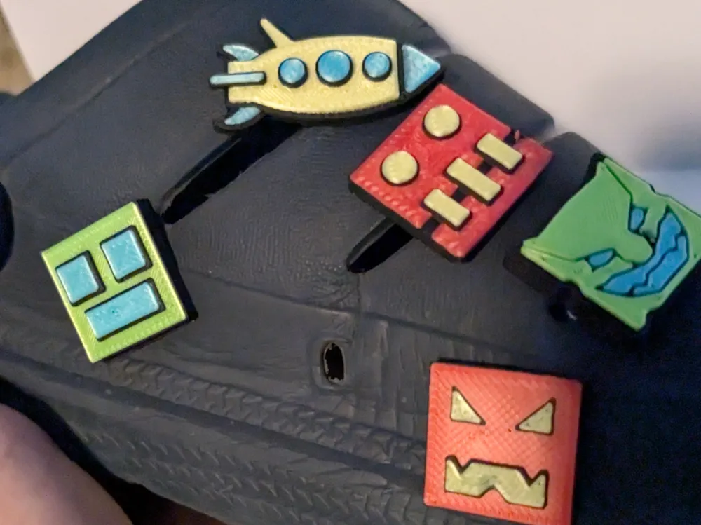 Geometry Dash Inspired Shoe Charms by BBB3D - MakerWorld