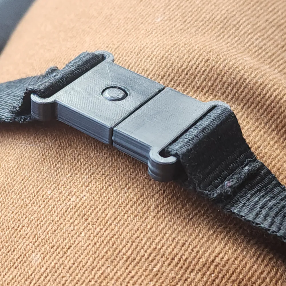 Breakaway Lanyard Buckle - Free 3D Print Model - MakerWorld