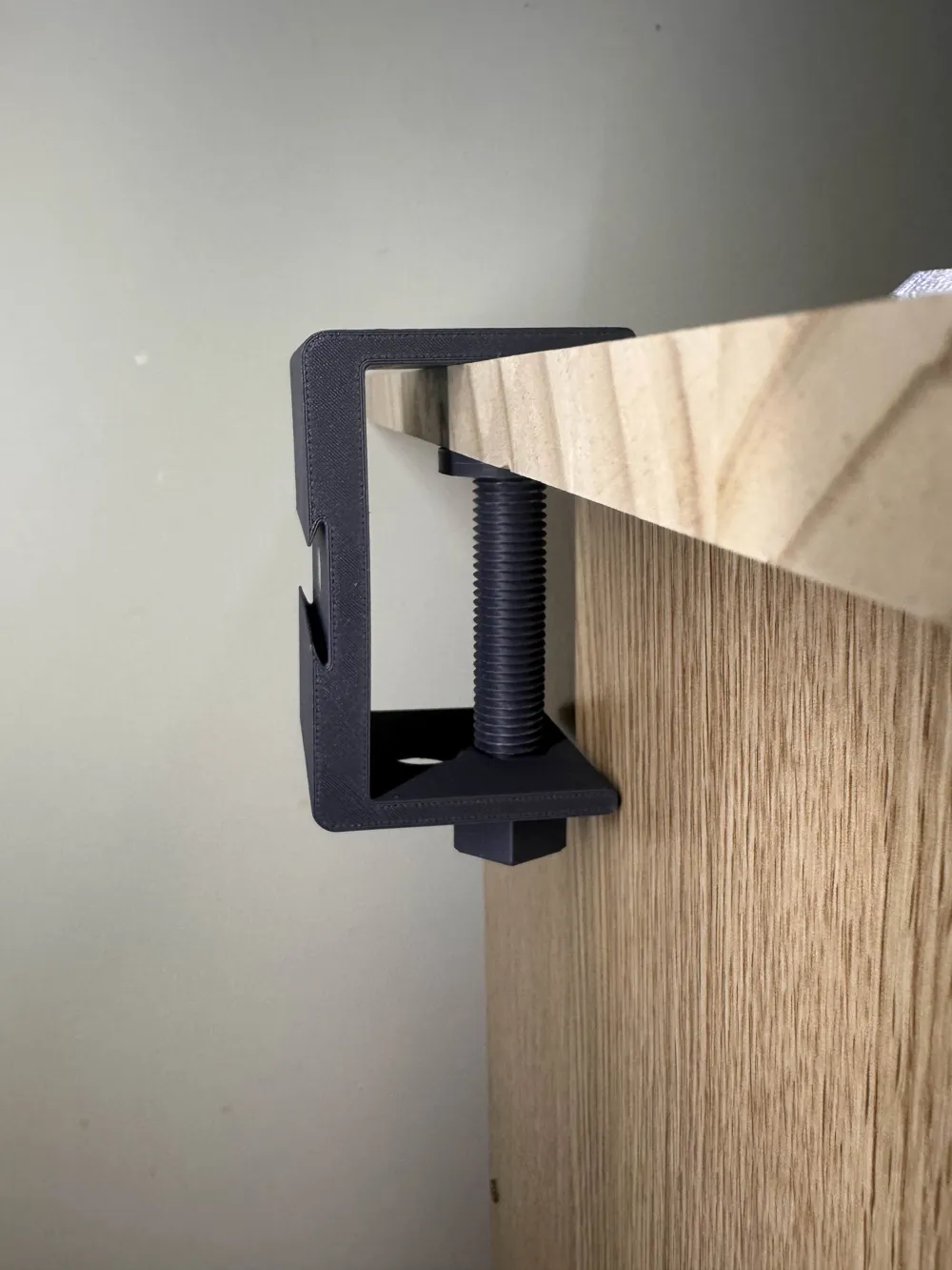 SnapClamp – Modular Desk Attachment - Free 3D Print Model - MakerWorld