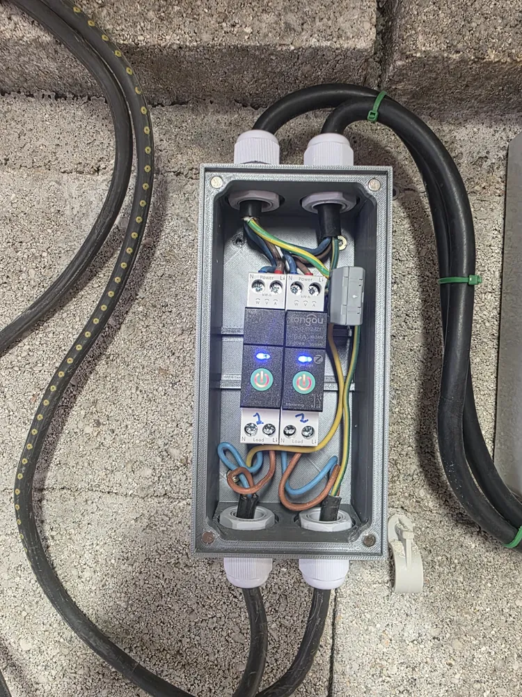 Magnetic Home Automation Electrical Box 4 Modules - Free 3D Print Model ...