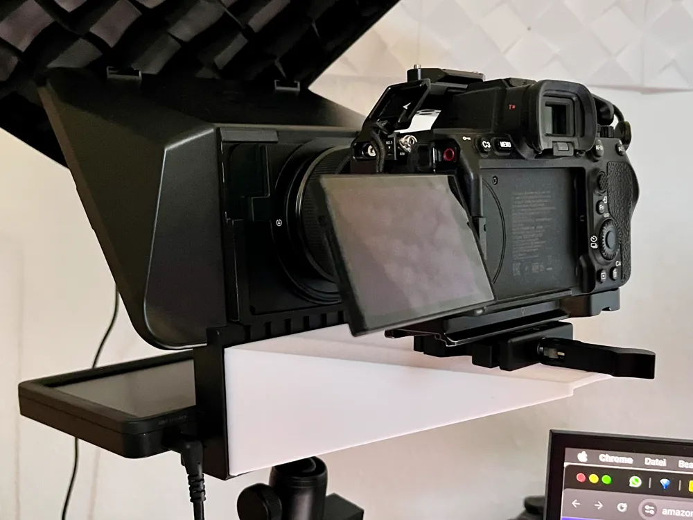Elgato Prompter Camera Mount by Miro MakerWorld: Download Free 3D Models