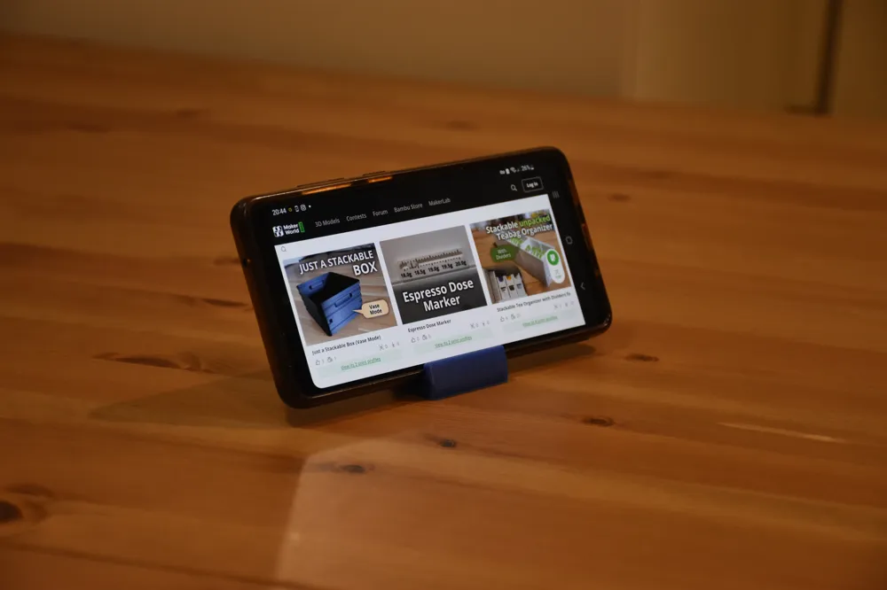 Very Simple Phone Stand by finniminni - MakerWorld