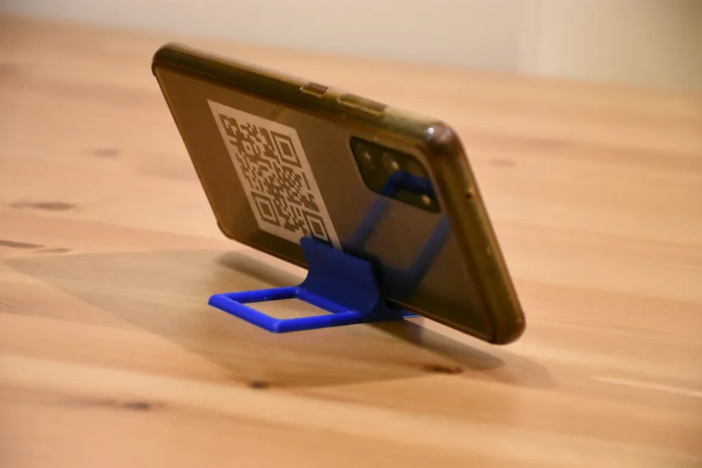 Very Simple Phone Stand by finniminni - MakerWorld