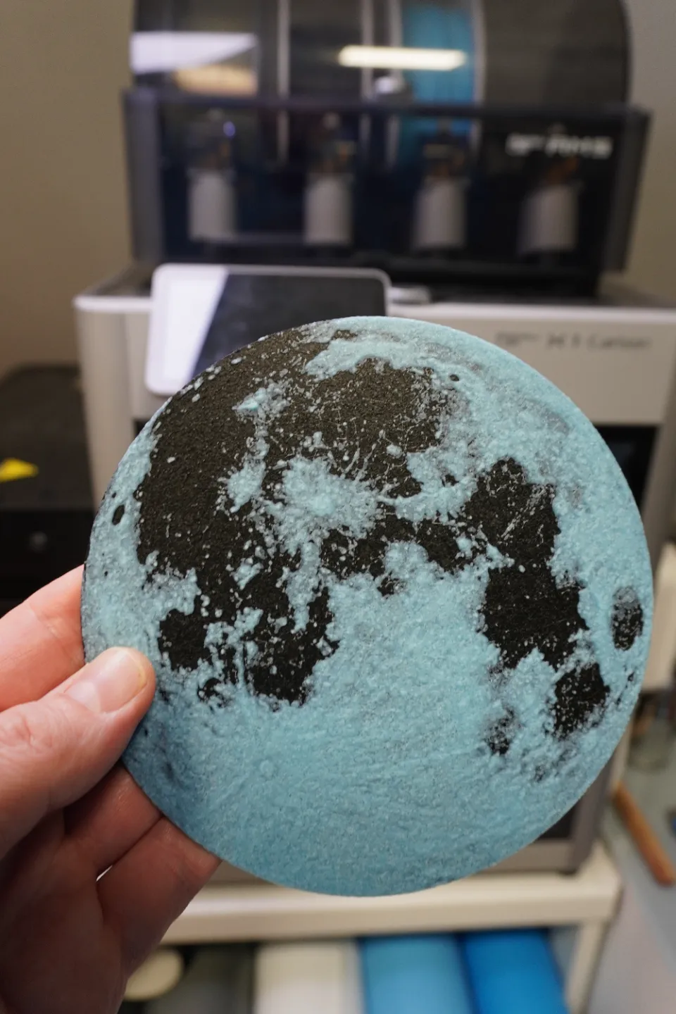 Glow in the dark Moon - Lithopane Effect - Free 3D Print Model - MakerWorld