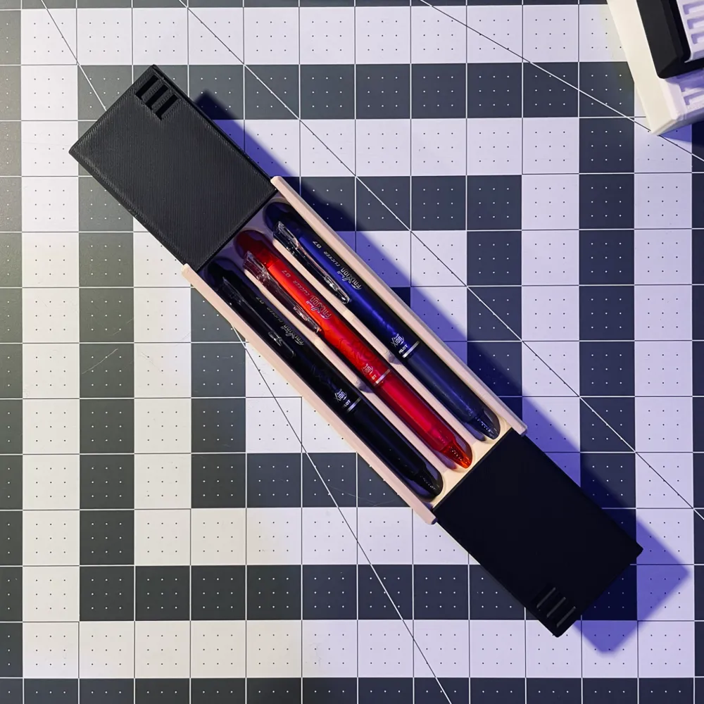 Slide Lid Pen Case by DoggoZed - MakerWorld