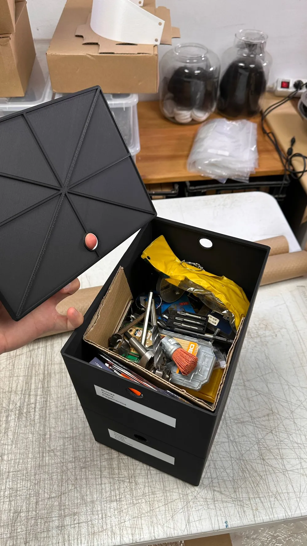 Stapelbare Aufbewahrungsbox V2 | Organizer mit Deckel – Kostenloses 3D ...