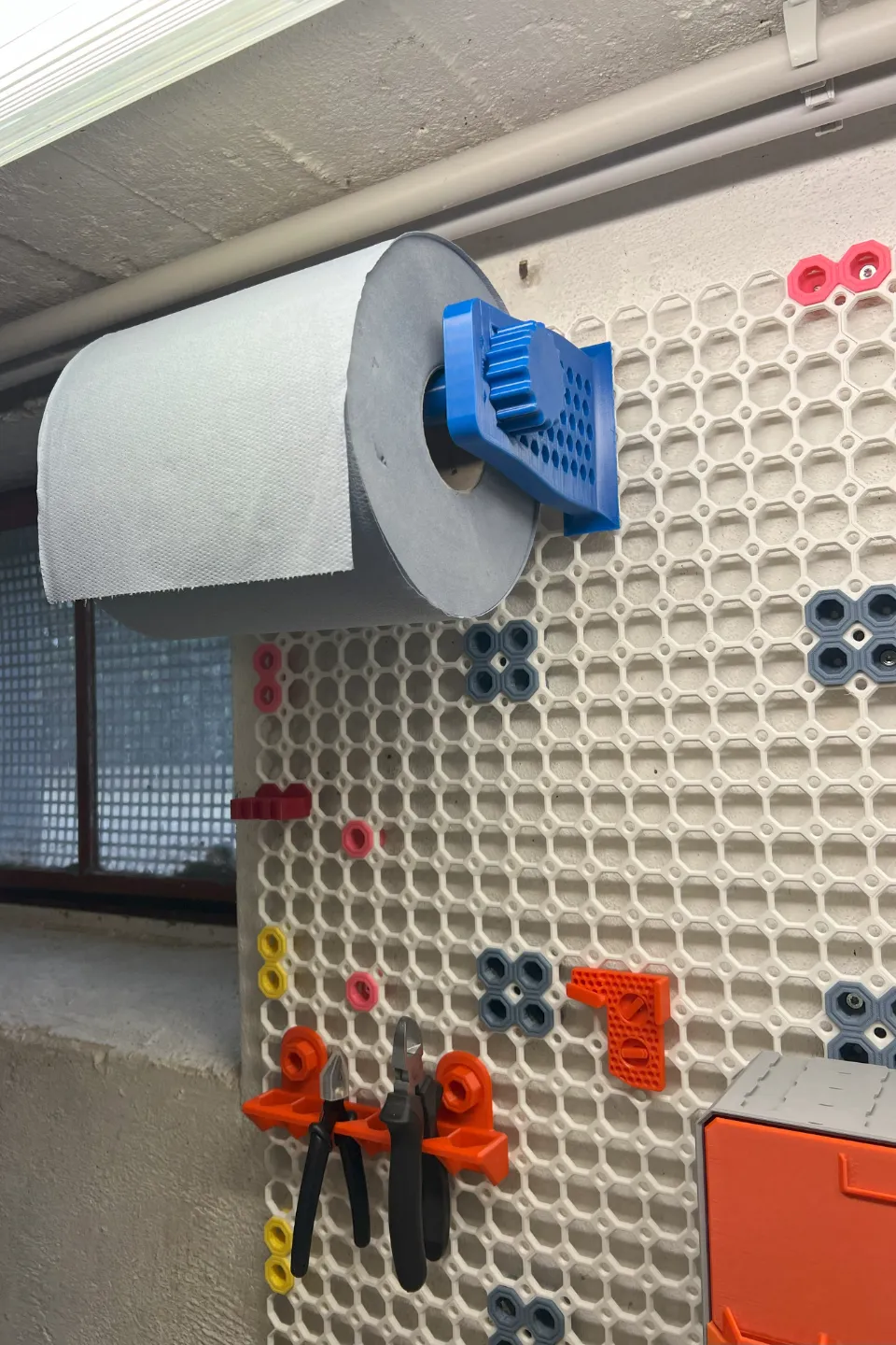 Workshop papertowel holder Multiboard big rolls - Free 3D Print Model ...