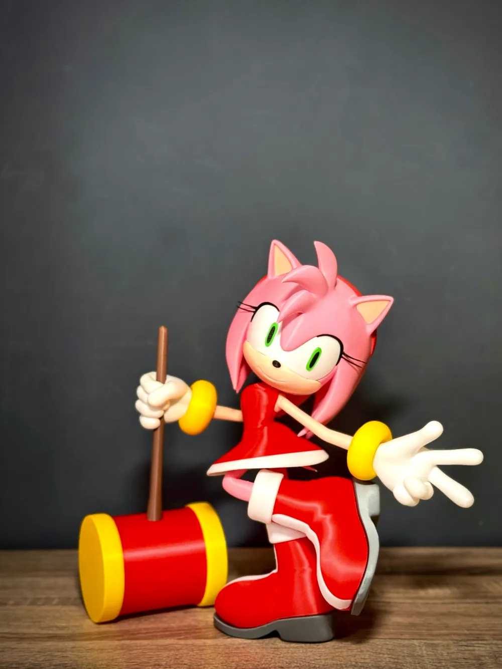 Amy Rose Sonic — modèle multi-parties par Ethanprint3D - MakerWorld