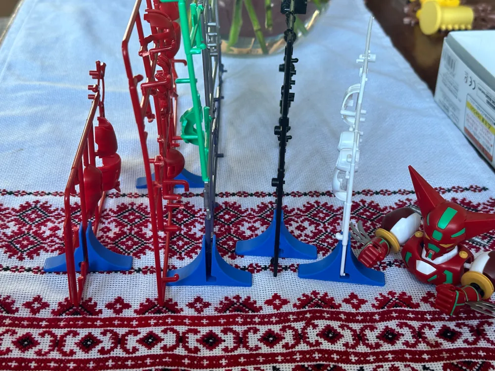 Gunpla runner stand by Sander - MakerWorld