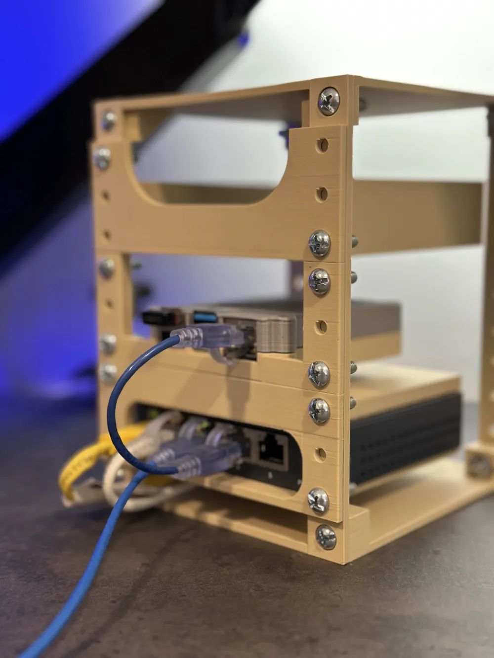 5 inch Micro Server Rack - Free 3D Print Model - MakerWorld