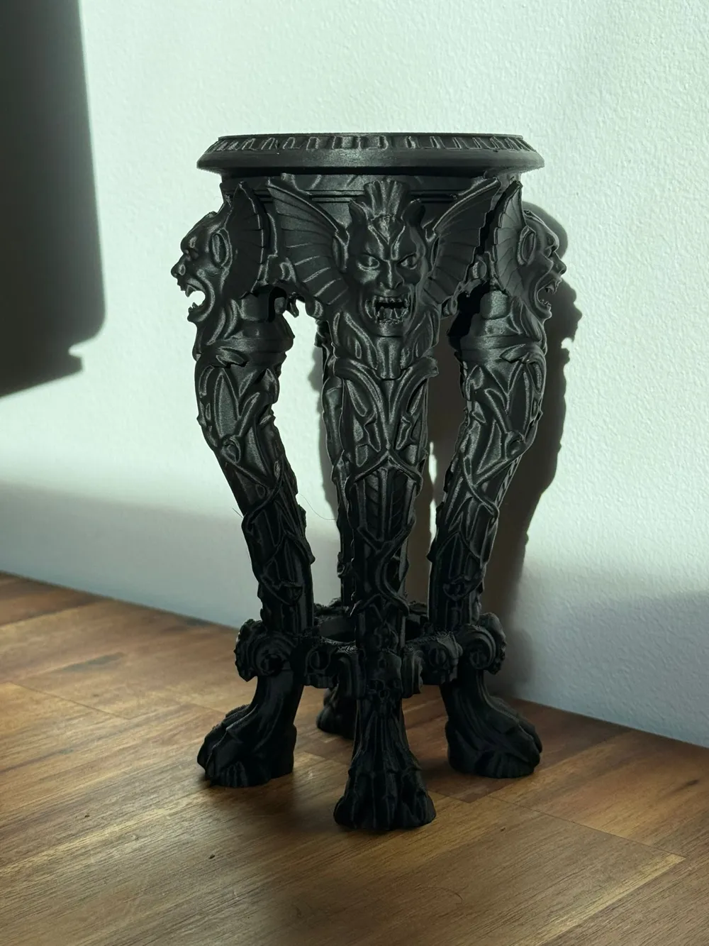 Gothic Gargoyle Pedestal: The Dark Guardian - Free 3D Print Model ...