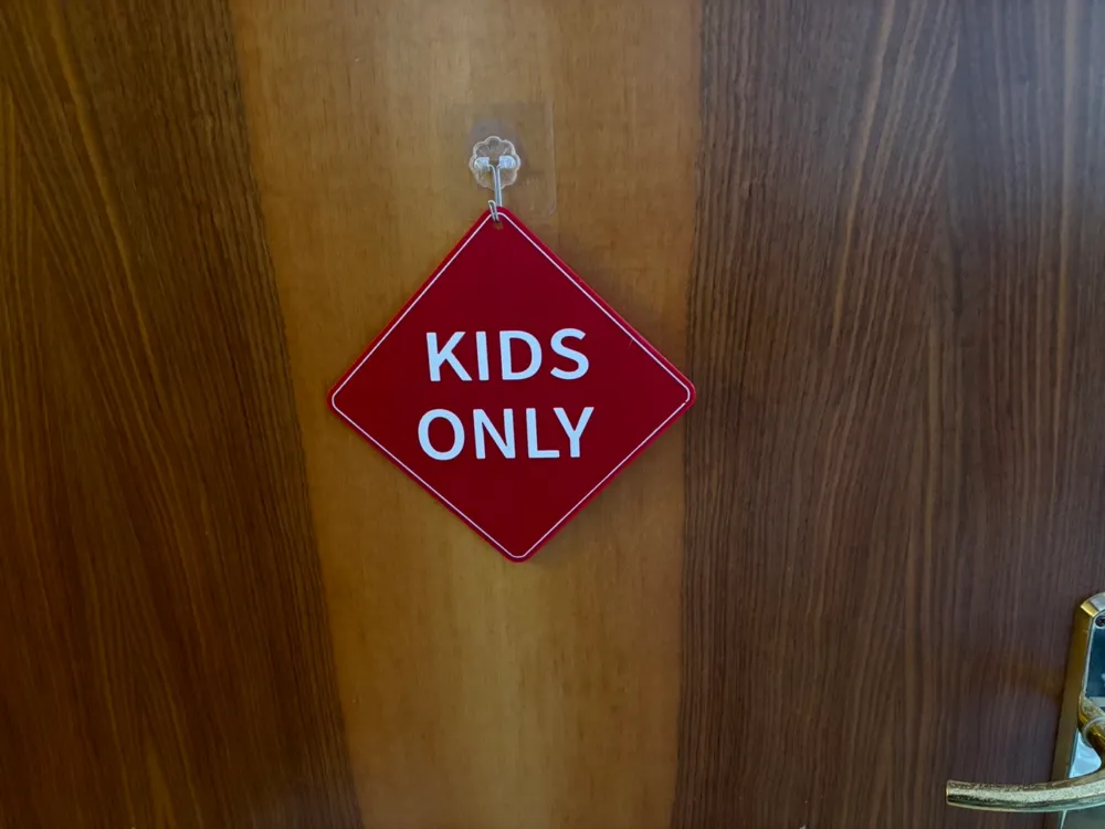 "Kids Only" Sign by iLele - MakerWorld