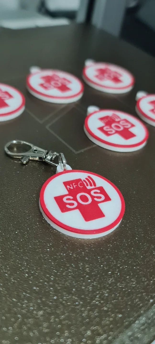 Keychain NFC SOS by Arte SSM MakerWorld: Download Free 3D Models