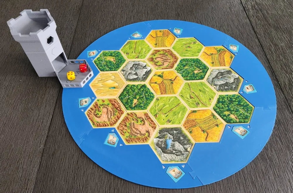 Catan Border w/ Built-in Dice Tower for OG Game Remixed by OmeaemO ...