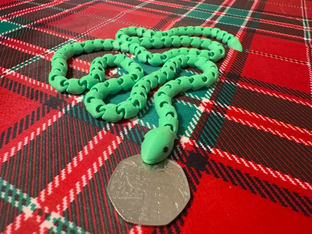 Tiny Flexi Snake 'The Extra Long One' - Free 3D Print Model - MakerWorld