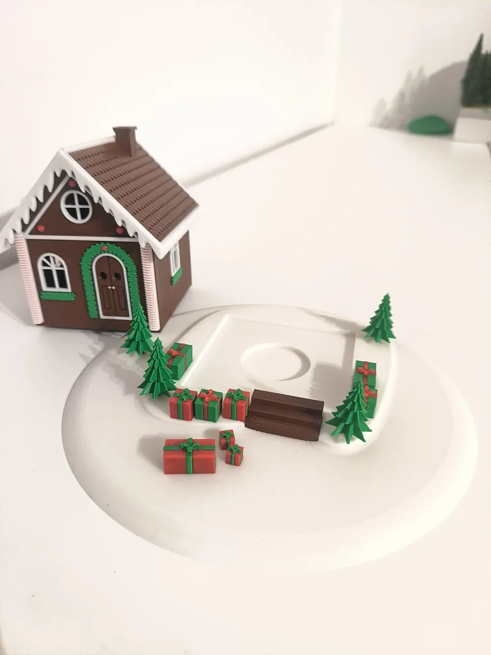 Gingerbread house - Free 3D Print Model - MakerWorld