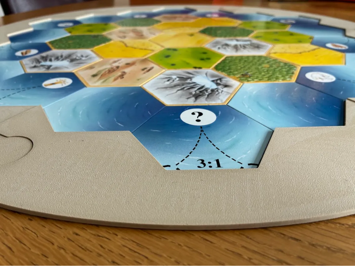 Modular Frame for The Settlers of Catan - Free 3D Print Model - MakerWorld