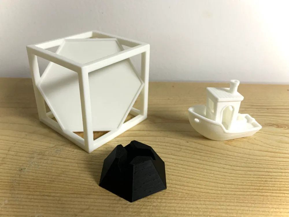 regular hexahedron model by Dk.B - MakerWorld
