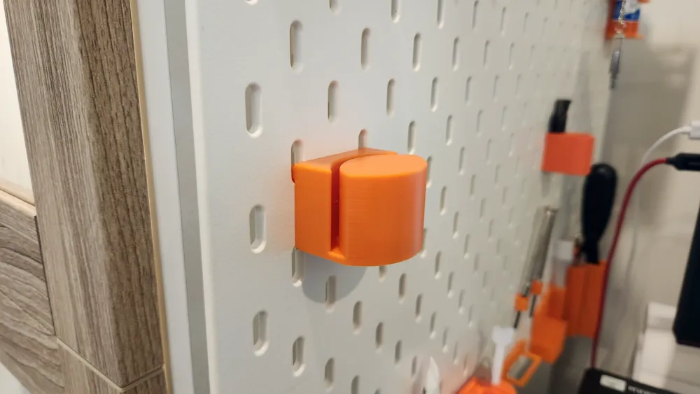 Skadis Spool Removal Tool Holder by LakerLab - MakerWorld