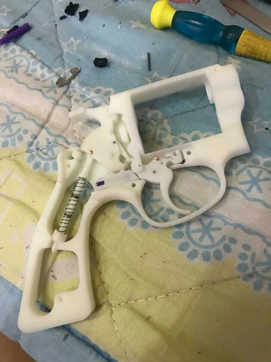 Revolver toy gun by Heysen MakerWorld: Download Free 3D Models