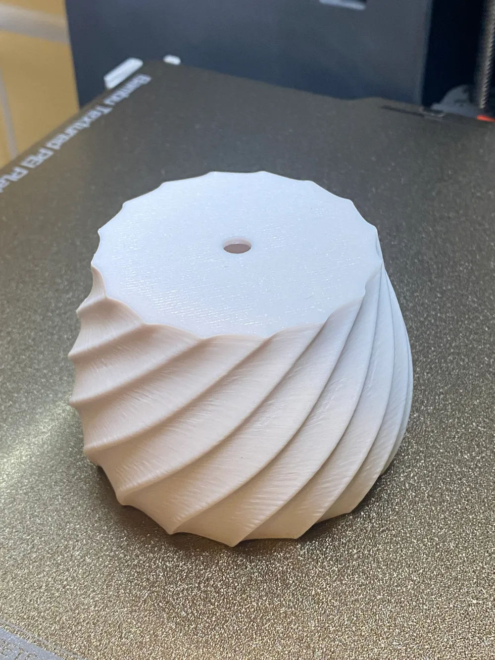 Spiral Plant Pot by LayerWise Creations - MakerWorld