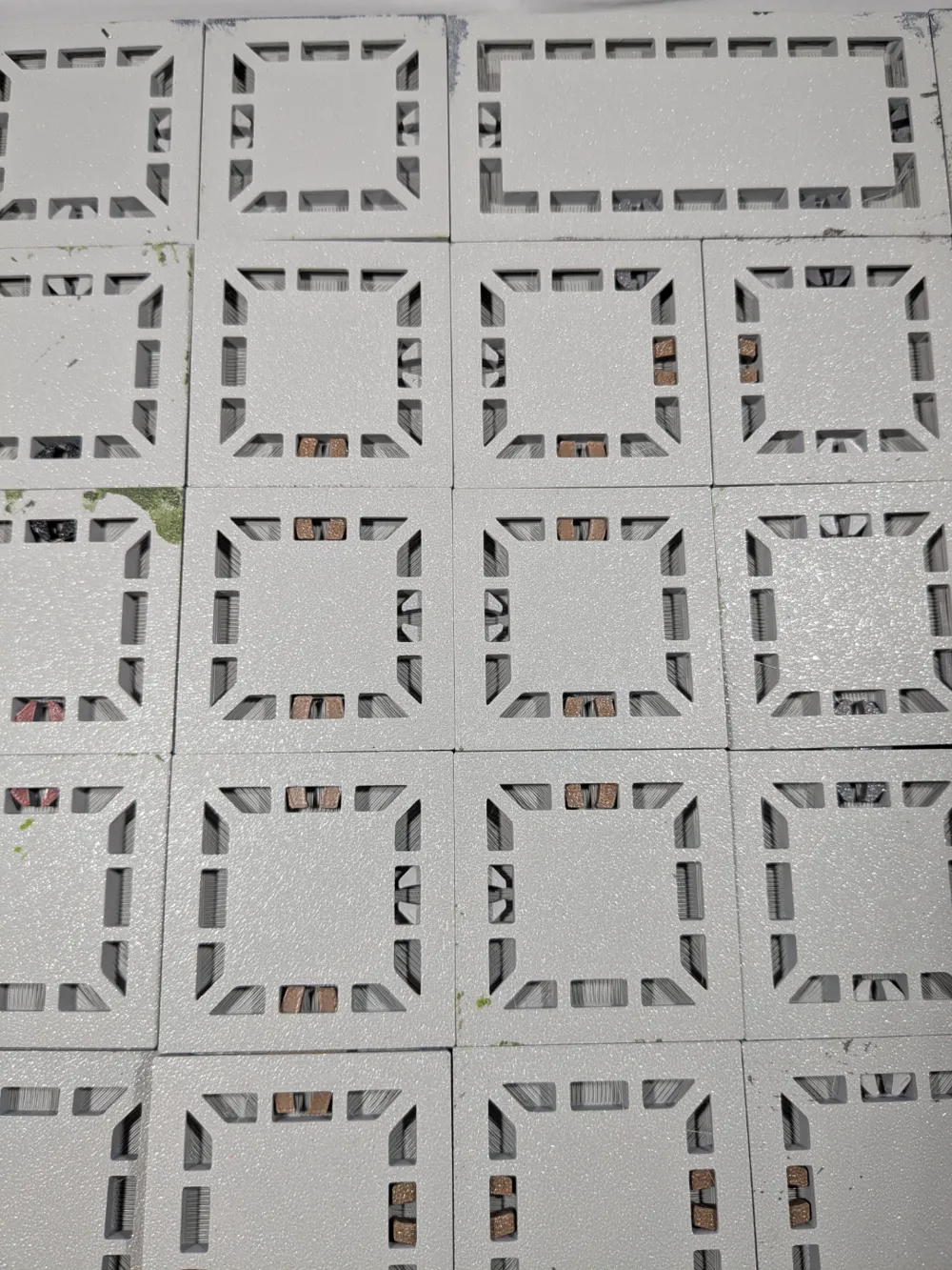 Graveyard grass tile (OpenLOCK system) - Free 3D Print Model - MakerWorld