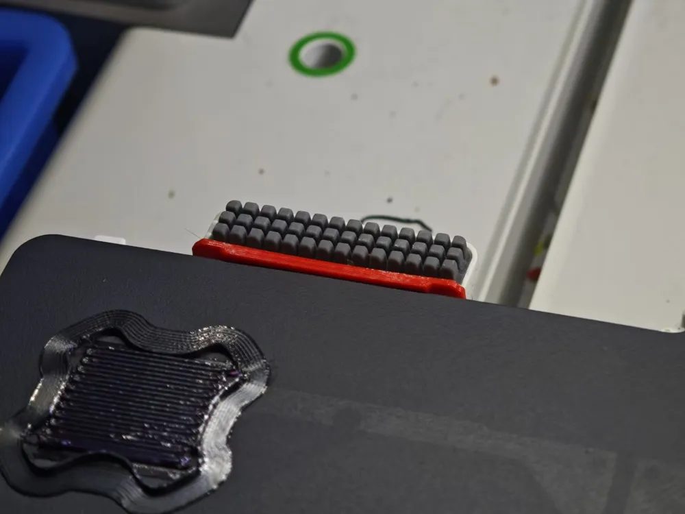 A1 Build Plate Alignment Assist Component by Maintainer MakerWorld ...