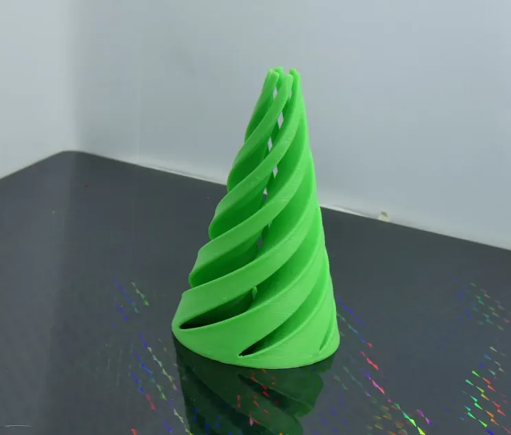 Vortex Thread Illusion by 3DItalyMakerWorld: Download Free 3D Models