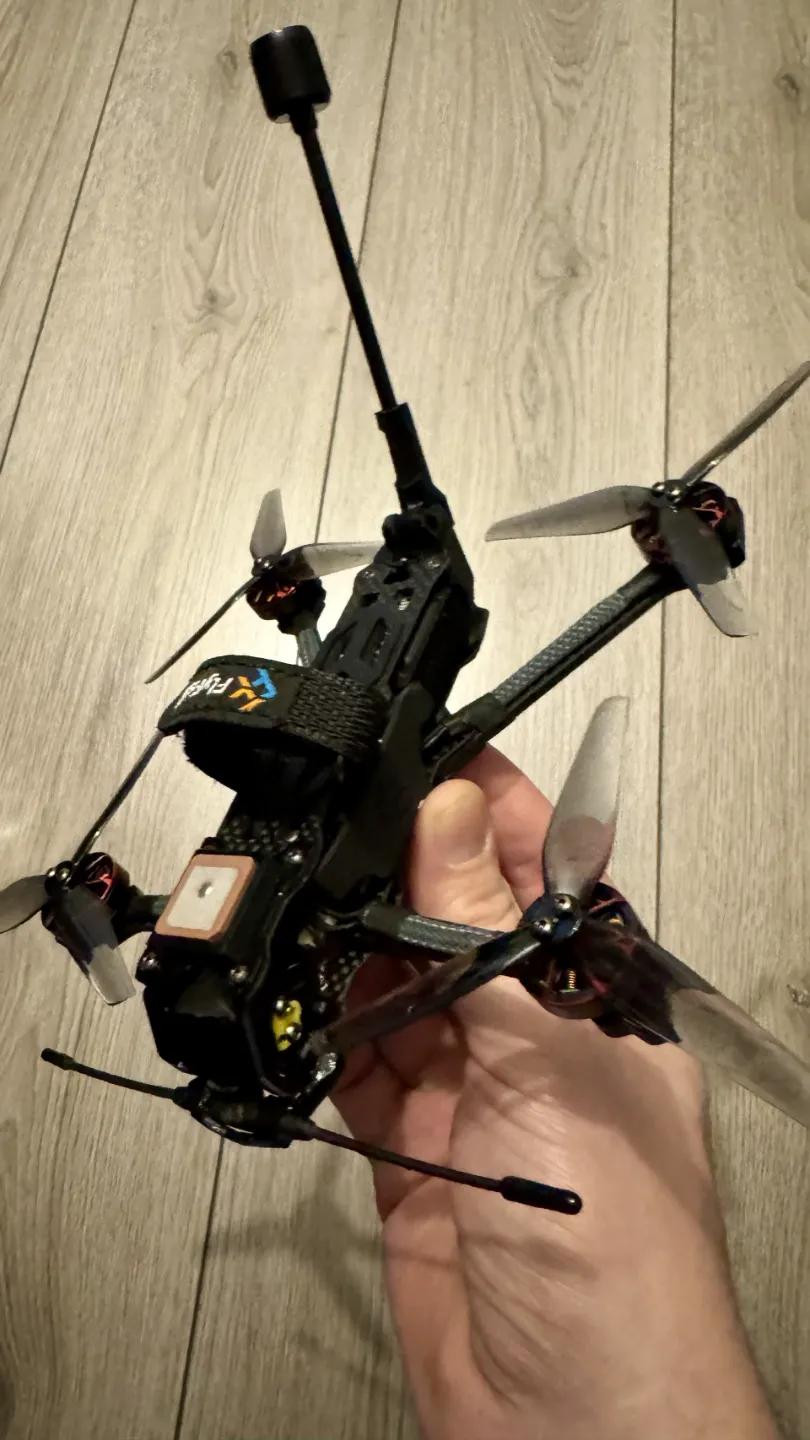 FlyFishrc Atlas 4 LR stack guards by Paul - MakerWorld