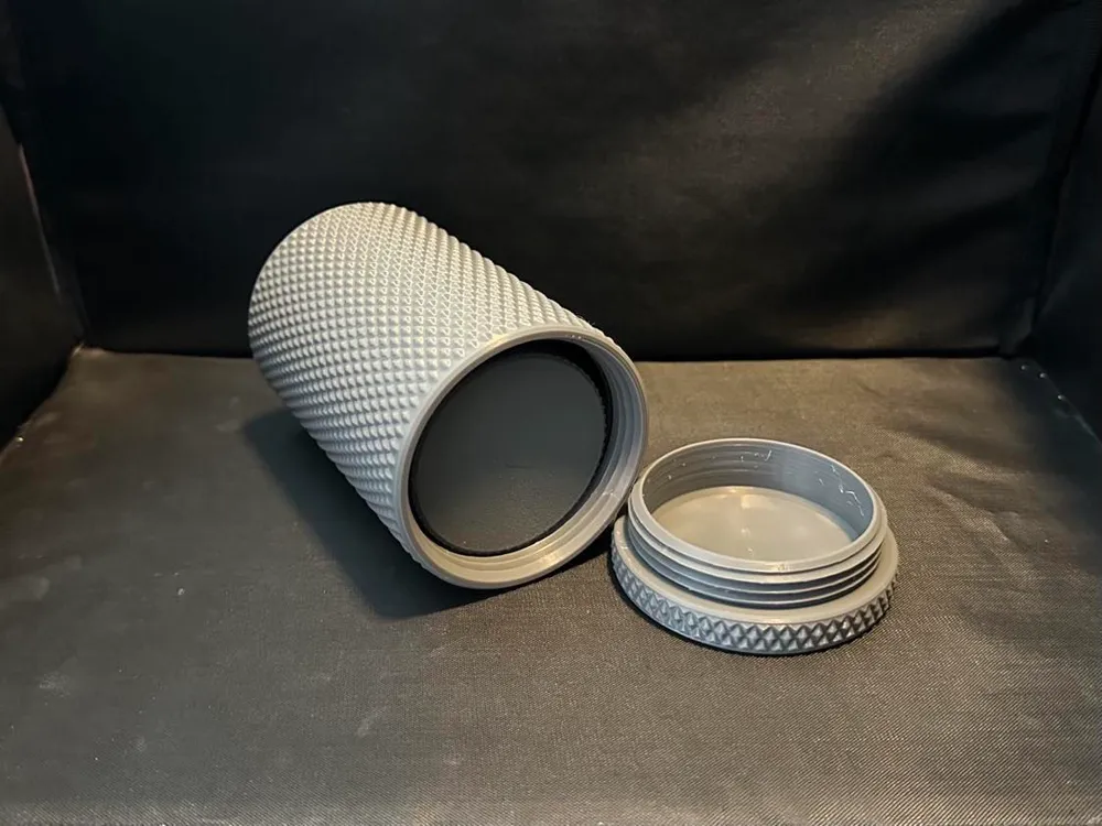 Rugged 4pc Threaded Container Set 1 Outer 3 Inner by BATTCAVEMakerWorld ...