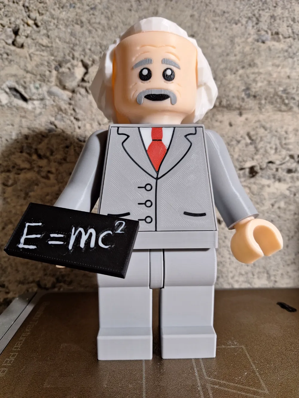 BIG BRICK EINSTEIN v2 - Free 3D Print Model - MakerWorld