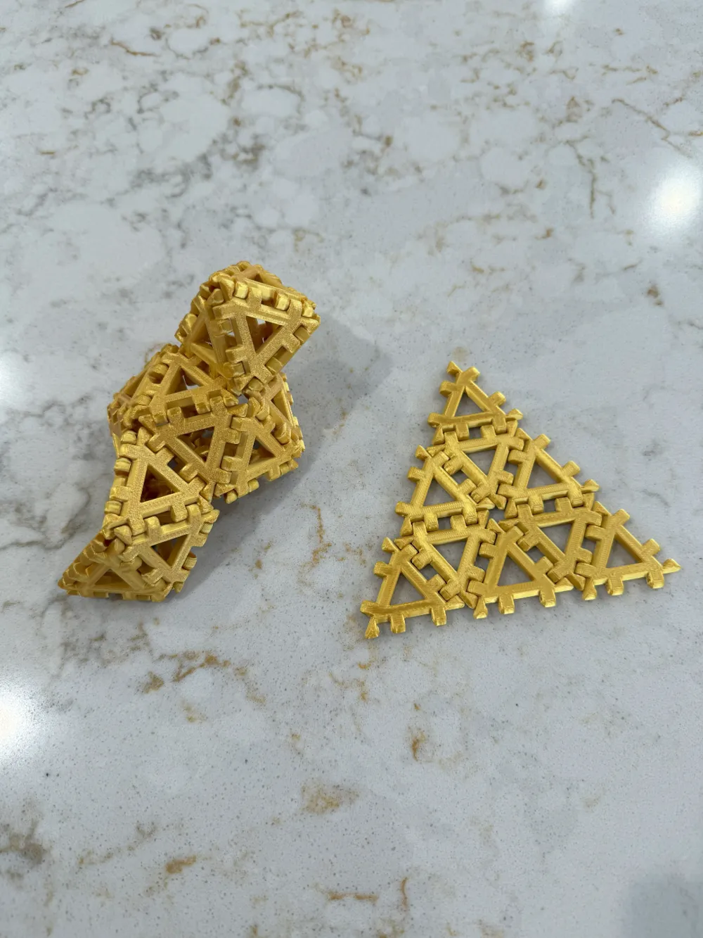 Geometric Building Set - Snap-Together Triangles by Yoans - MakerWorld