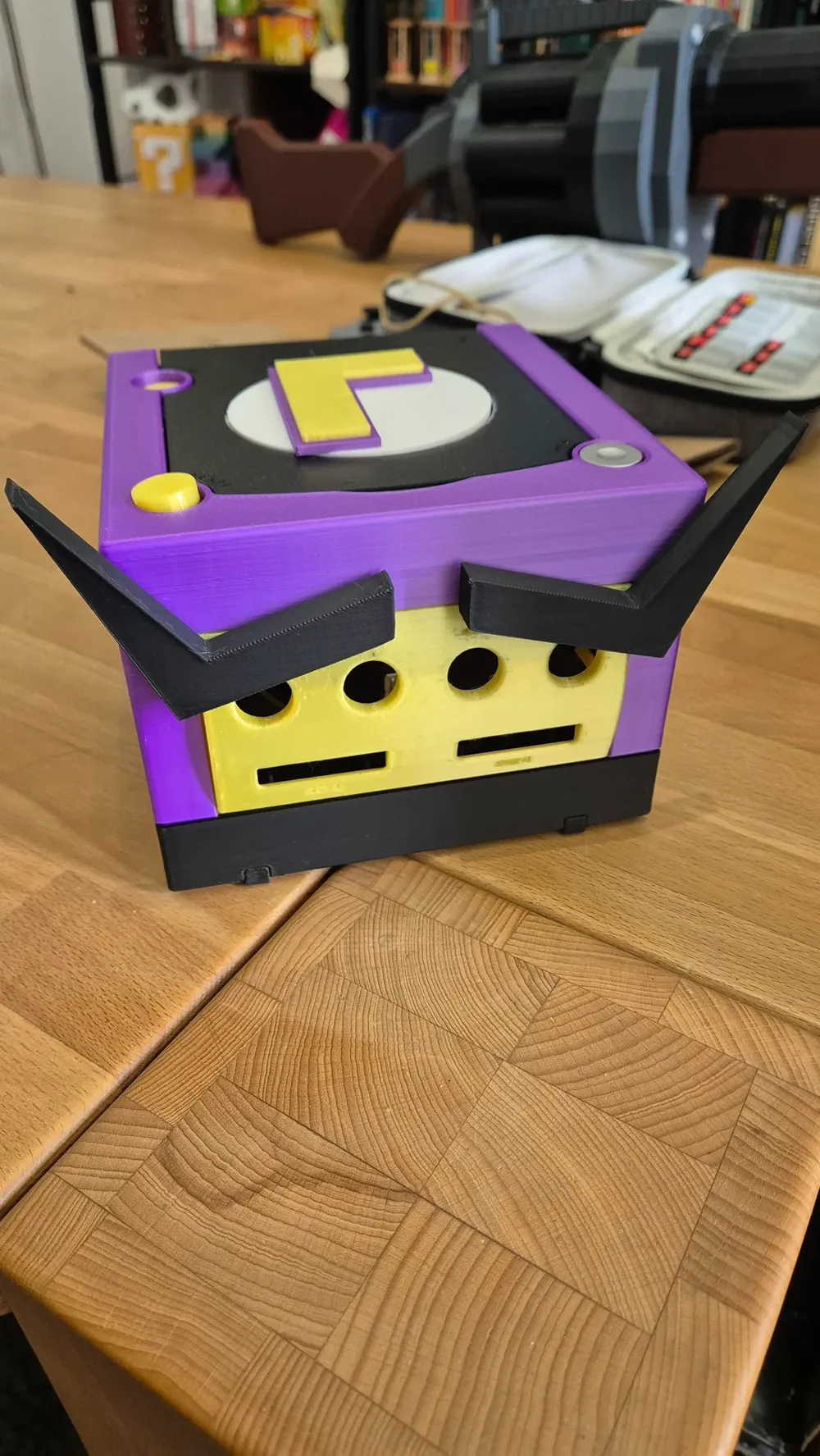 Gamecube custom shell. The "WACUBE" Remixed by Bits´Primus MakerWorld ...