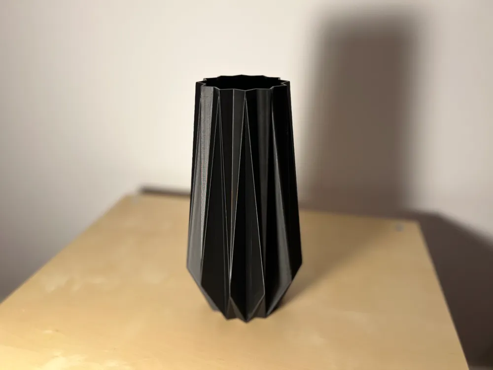 Modern Vase by Nicksilver - MakerWorld