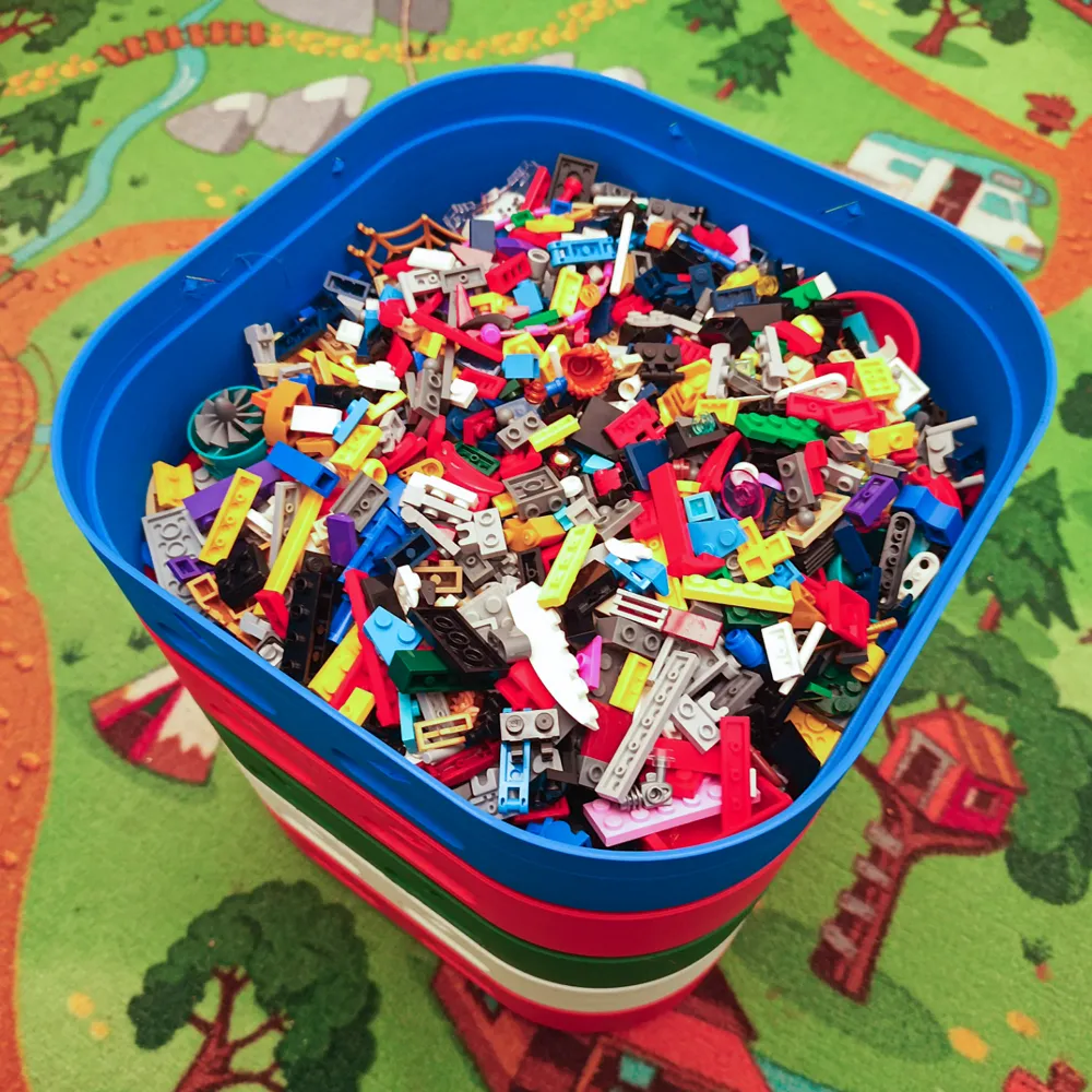 [PET-G] BRICK Sorting Bins with a compliant lock by Gargamade MakerWorld: Download Free 3D Models