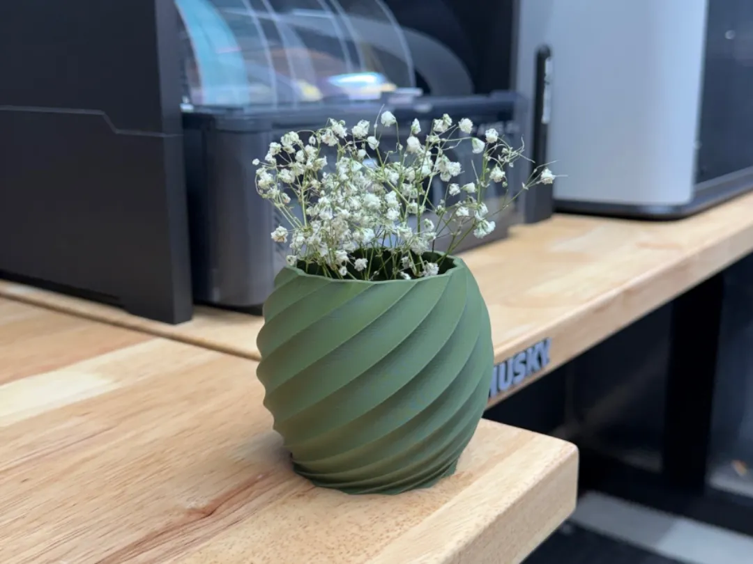 Axo Planter by Ole Dad Designs MakerWorld: Download Free 3D Models