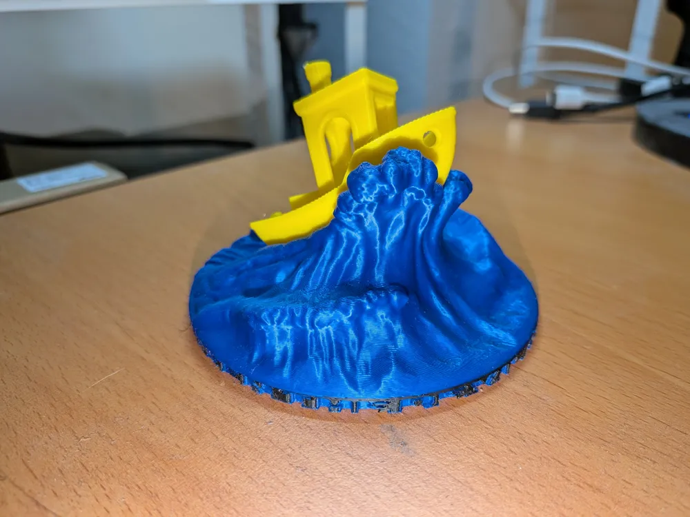 Benchy Wave Display Base - Free 3D Print Model - MakerWorld