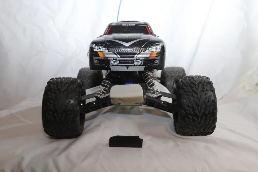 Traxxas Stampede 2WD Front Bumper by Holbrook - MakerWorld