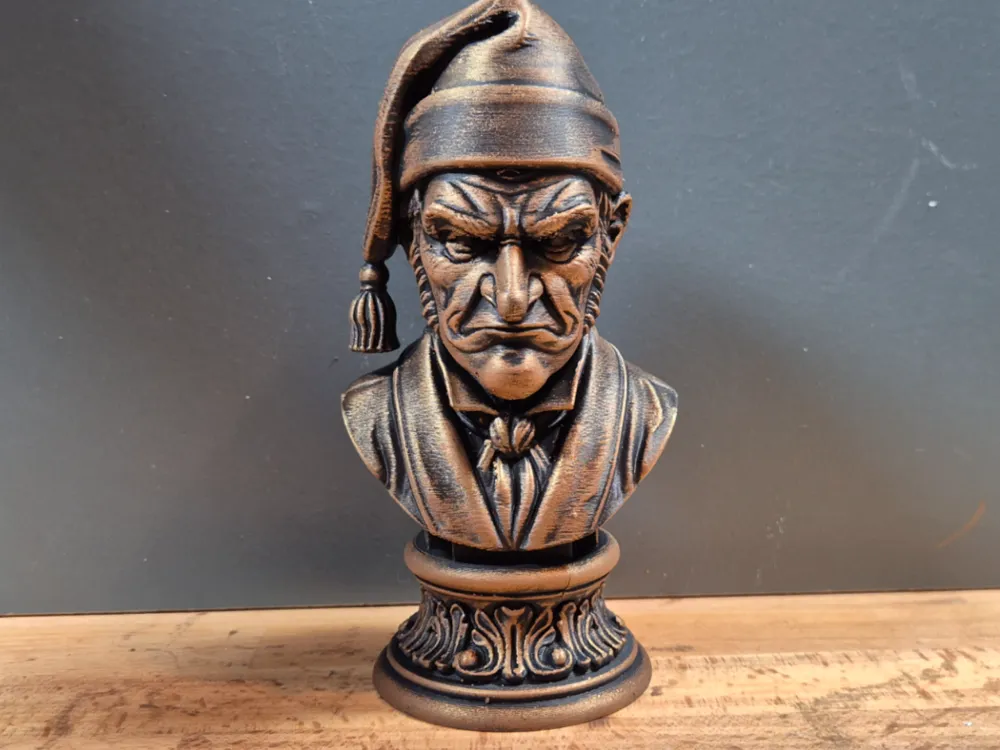 Scrooge Christmas Carol Bust Model - Free 3D Print Model - MakerWorld