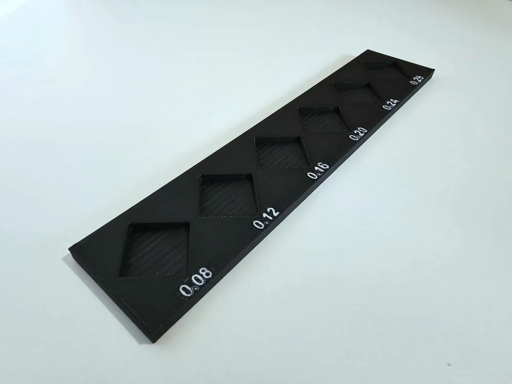 Calibration cube display stand - Free 3D Print Model - MakerWorld