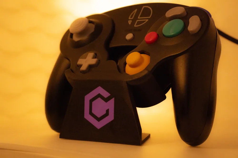 Sleek GameCube Controller Stand (No Supports) - Free 3D Print Model ...