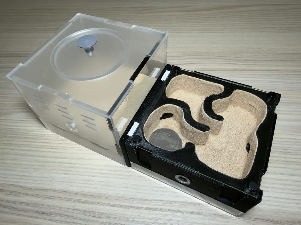 Infinitely expandable flat ant nest - Free 3D Print Model - MakerWorld